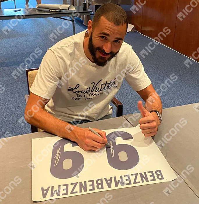 Karim Benzema Signed Real Madrid 2016-17 Home Shirt With Fan Style Number