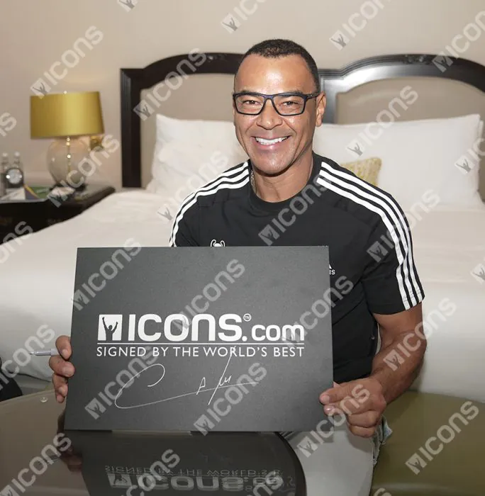 Cafu Front Signed Brazil 2002 Home Shirt - "FIFA World Cup Winner ...
