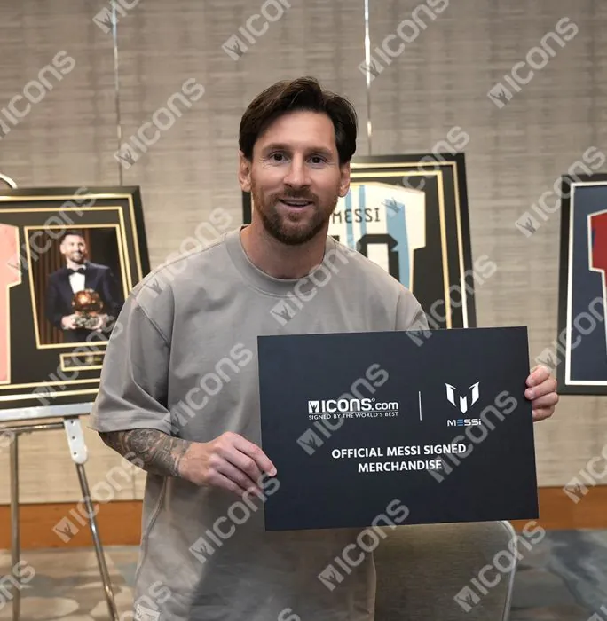 Lionel Messi Back Signed Argentina 2015 Home Shirt In Classic Frame