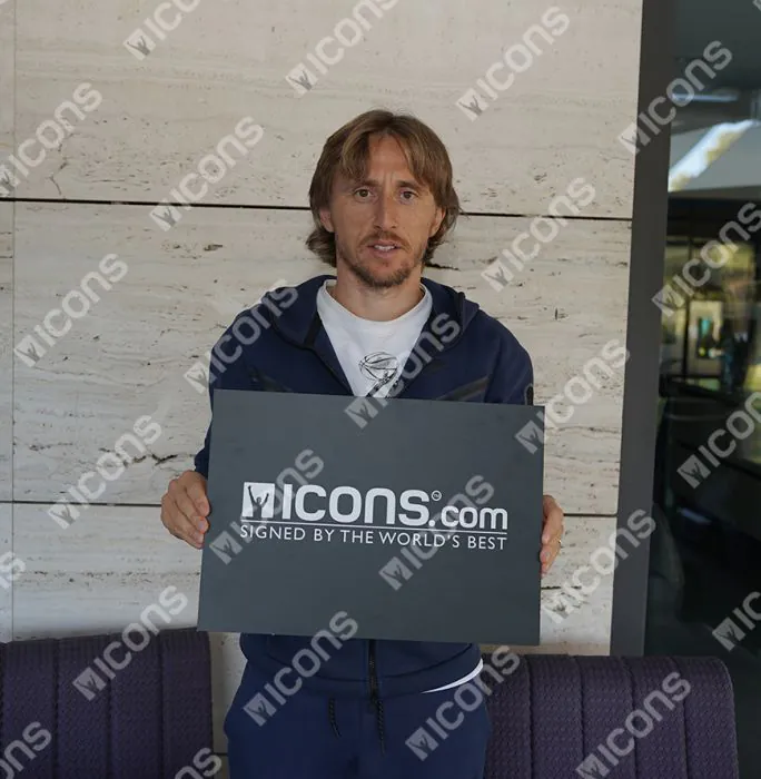 Luka Modric Back Signed Real Madrid CF 2023-24 Home Shirt In Hero Frame ...