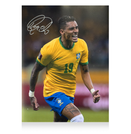 Raphinha Signed Brazil Photo: Goal vs Paraguay