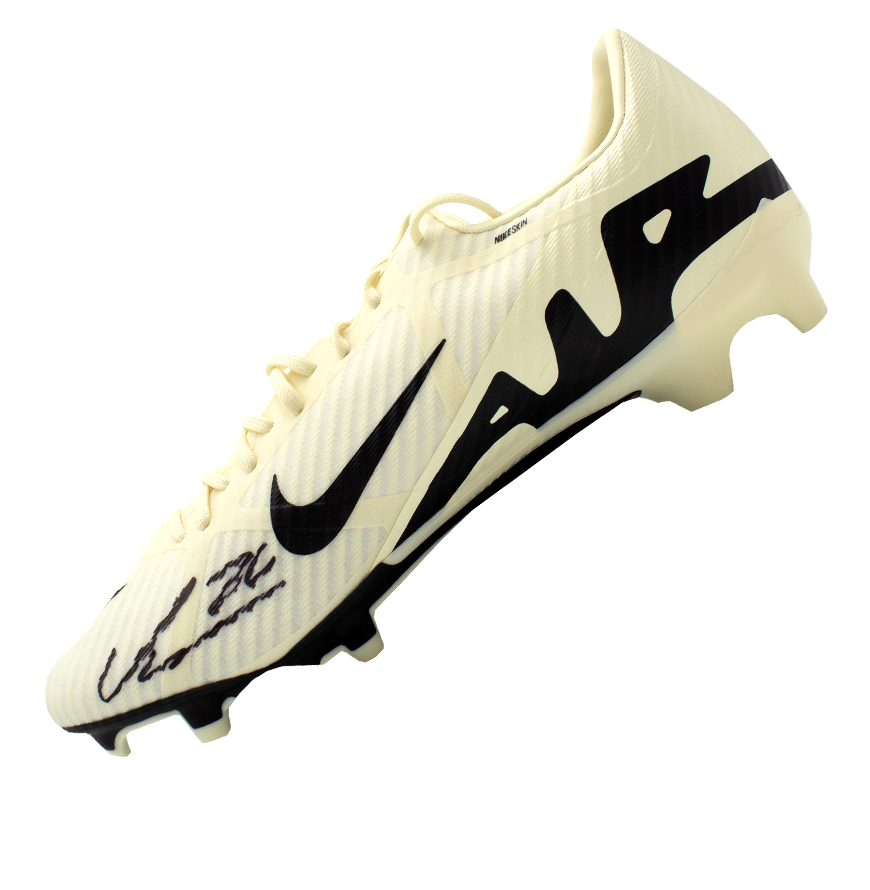 Cole Palmer Signed Nike Mercurial Vapor Boot In Bubble Frame: Option 1
